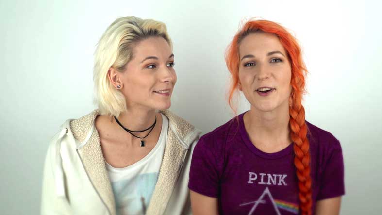 pink-787 – MonaLisa Twins