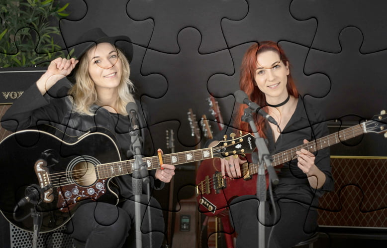 Duo_Sessions_2_Jigsaw_Puzzle_778 – MonaLisa Twins